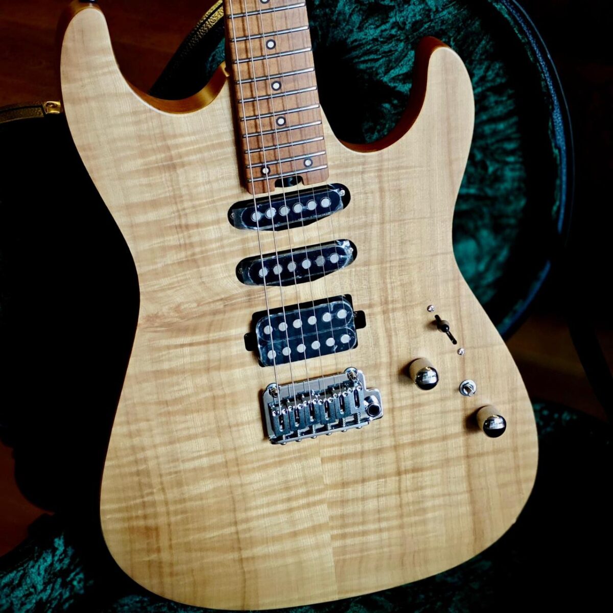 Buy Electric Guitars Online in India | The Stockist